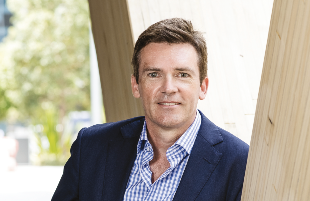 A clear signal - Dialogue Review